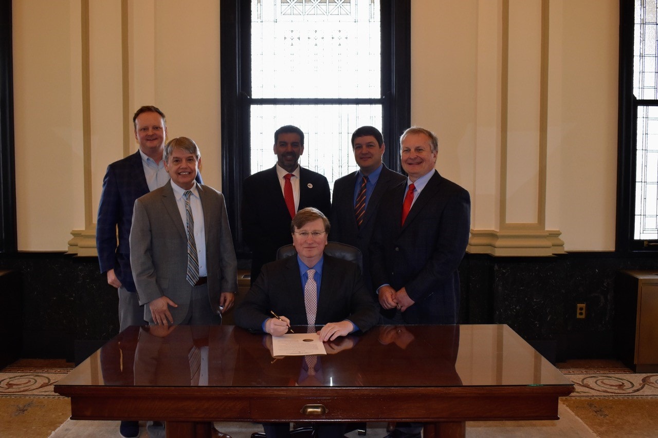ACEC/MS Members Appear with Gov. Tate Reeves for E-Week Proclamation ...